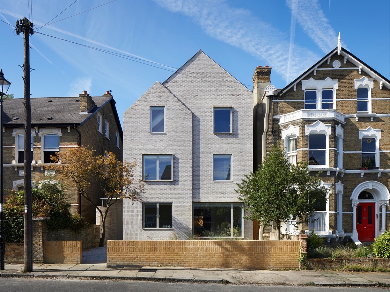 Can You Fix Insulated Plasterboard to Existing Plastered Walls ...