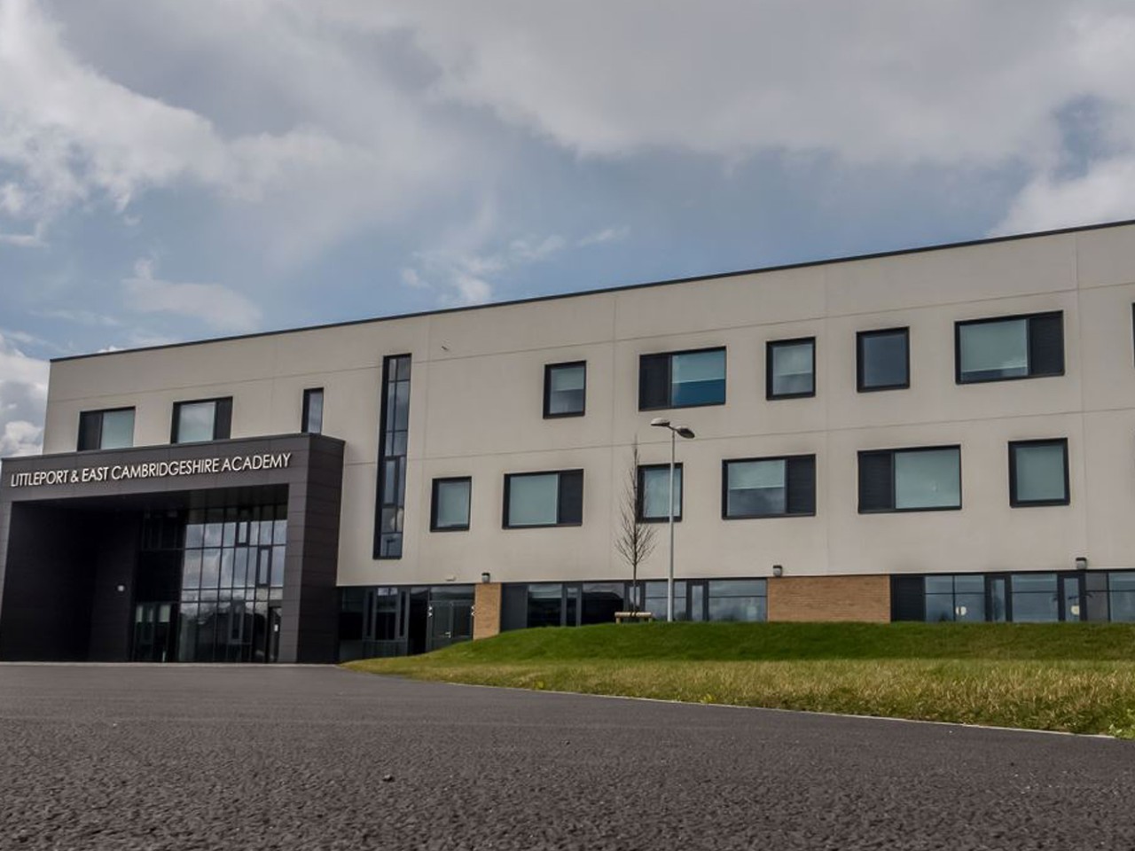 Littleport & East Cambridgeshire Academy | Kingspan GB