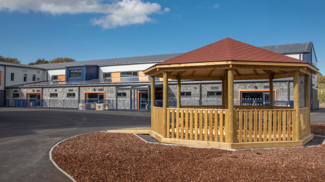 Ysgol Y Garnedd, Bangor