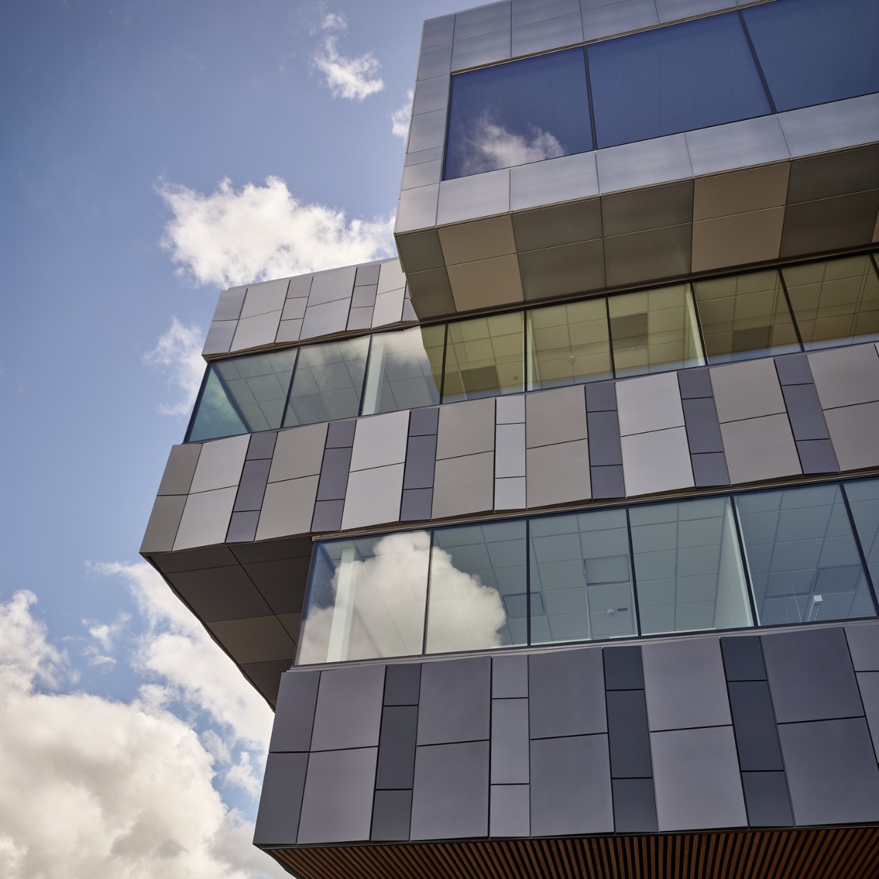 Kingspan Architektoniczne systemy fasadowe