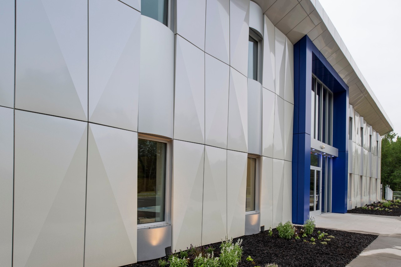 Carros Metal Concepts HQ | Kingspan US