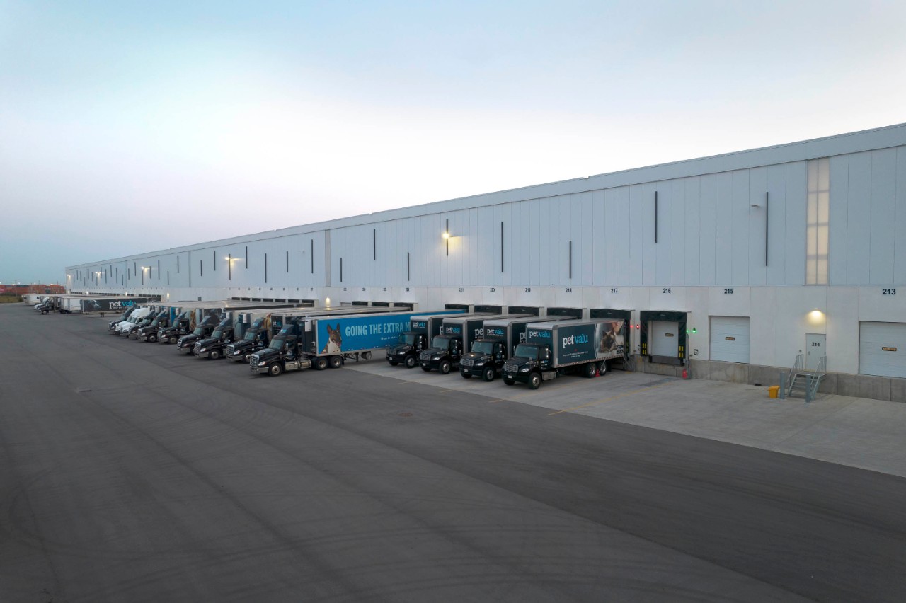 Pet Valu Distribution Center | Kingspan US
