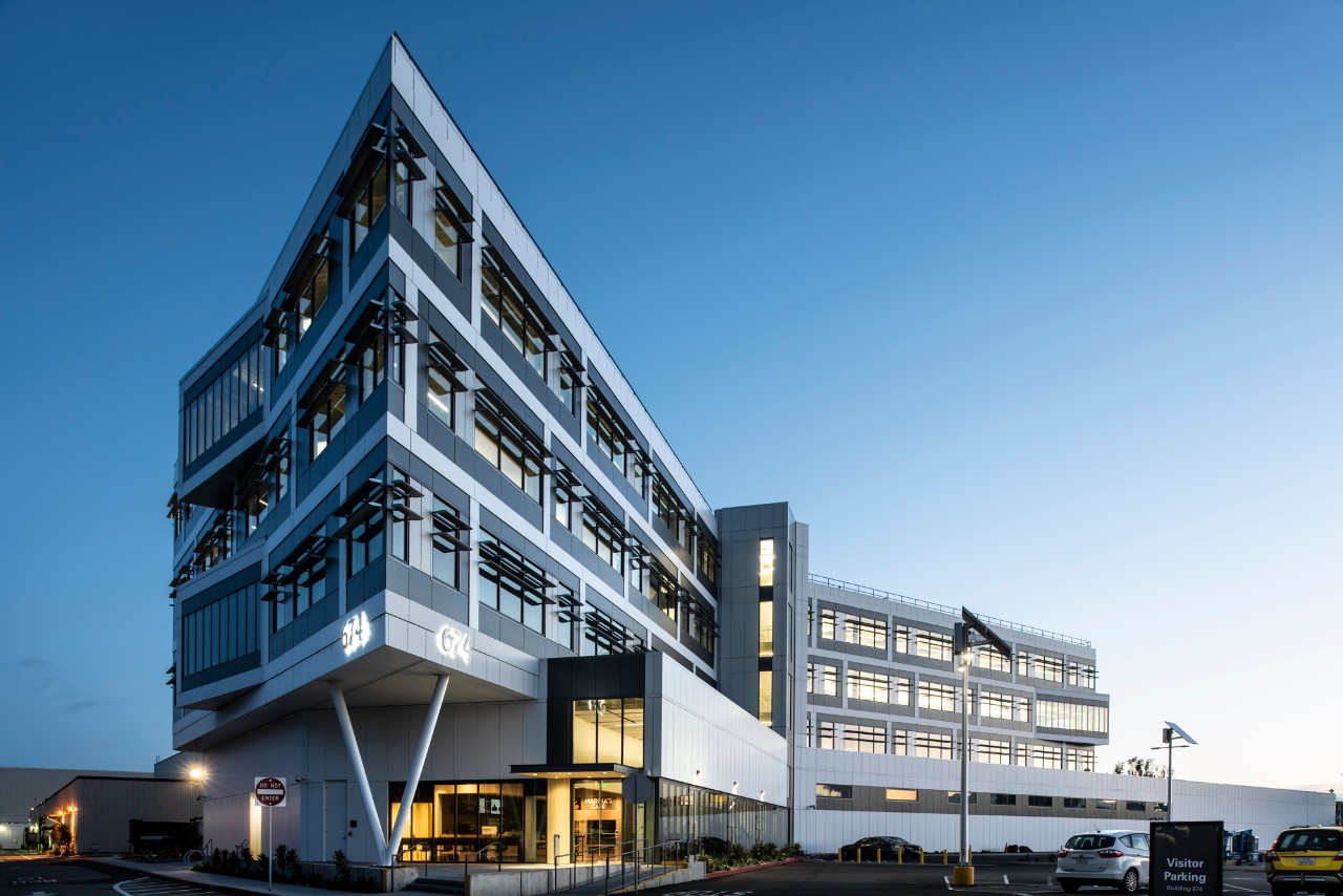 SFO Airport SFO Consolidated Administration Campus Building | Kingspan US