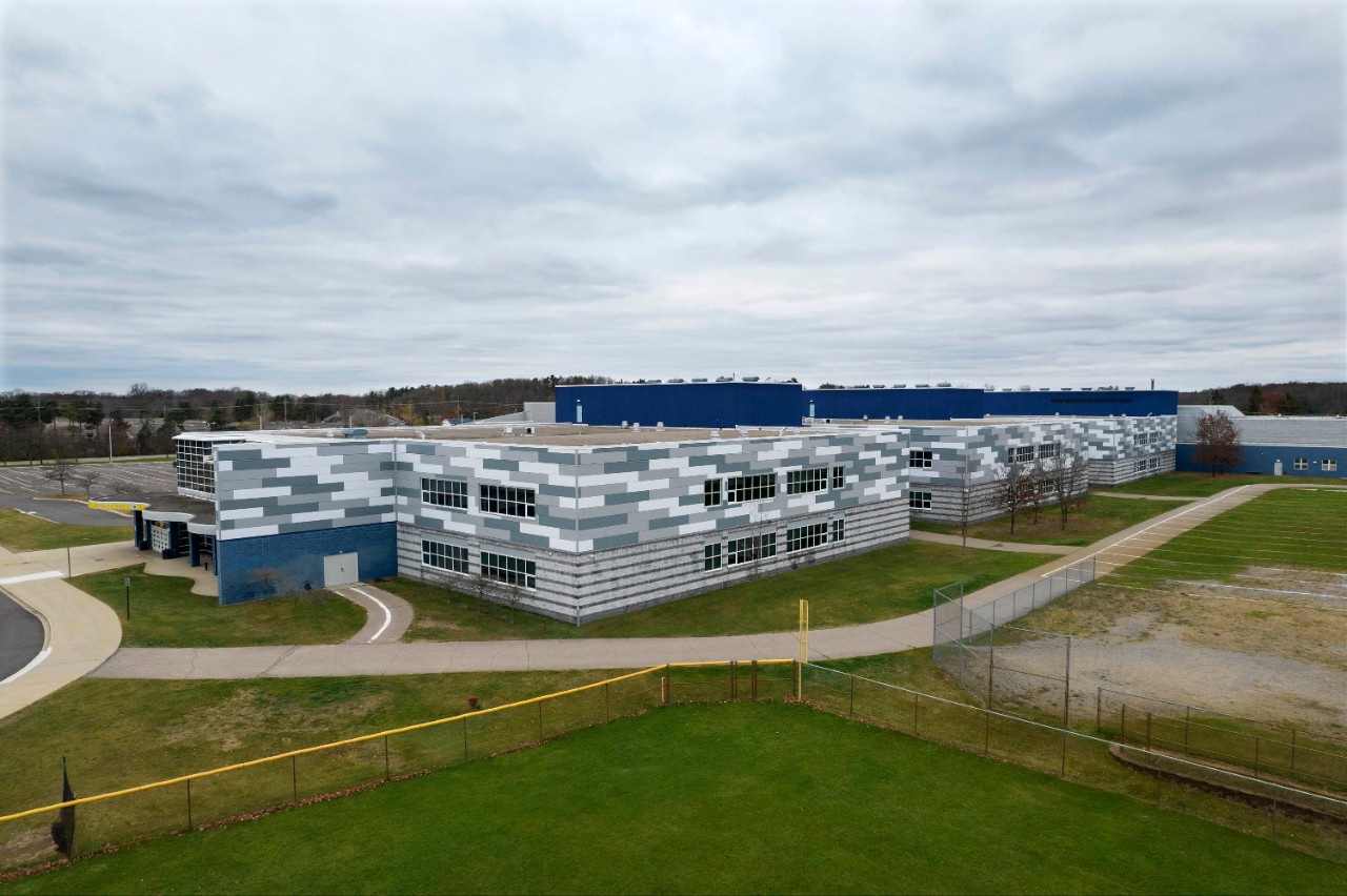 Walled Lake Central High School | Kingspan US