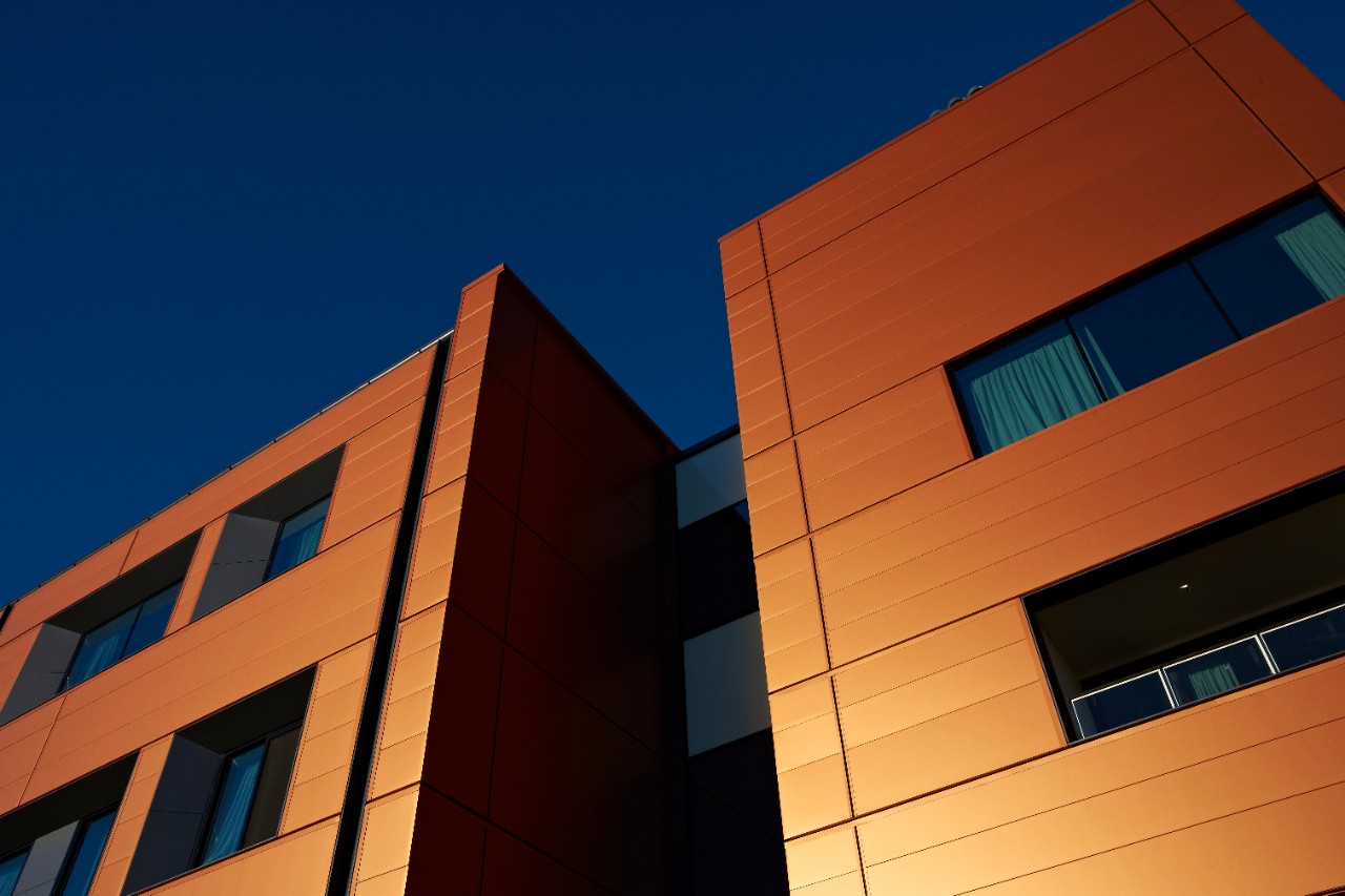 QuadCore Evolution Axis Wall Panel | Kingspan GB