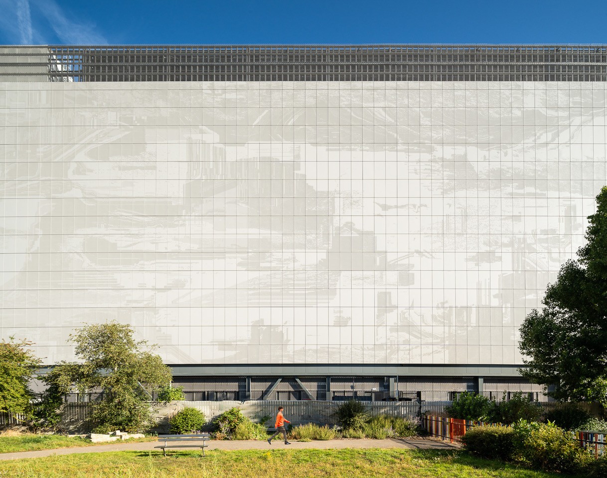 11 Million Dots | Kingspan GB