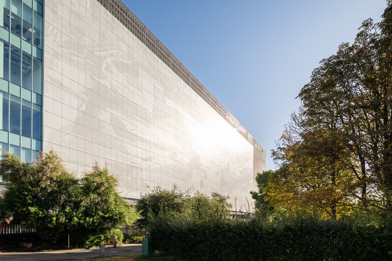 11 Million Dots | Kingspan GB