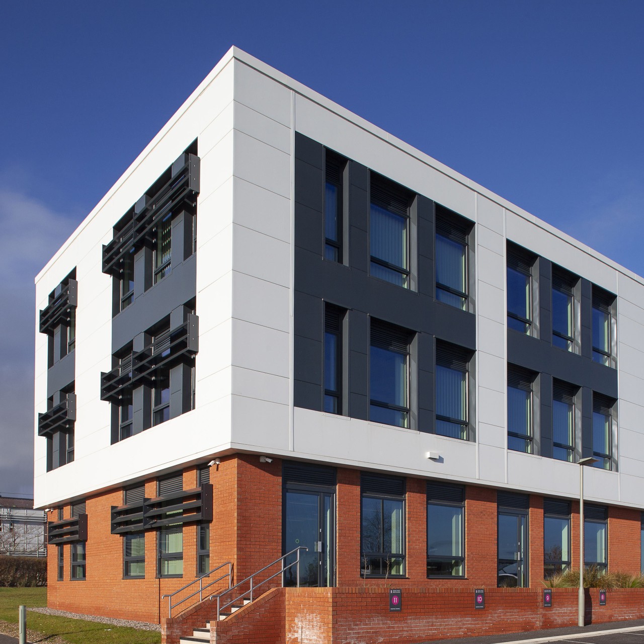 George Parker Bidder Building | Kingspan GB