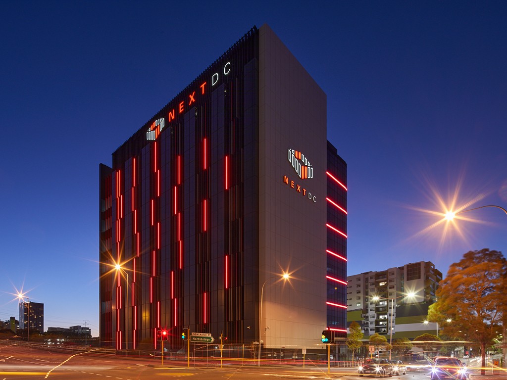 NEXTDC P2 Data Centre | Kingspan AU