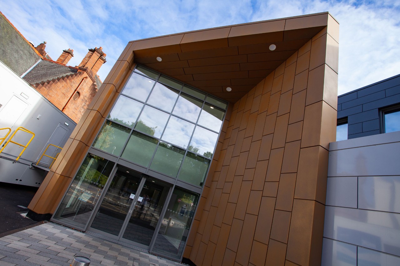 Ross Hall Hospital | Kingspan GB