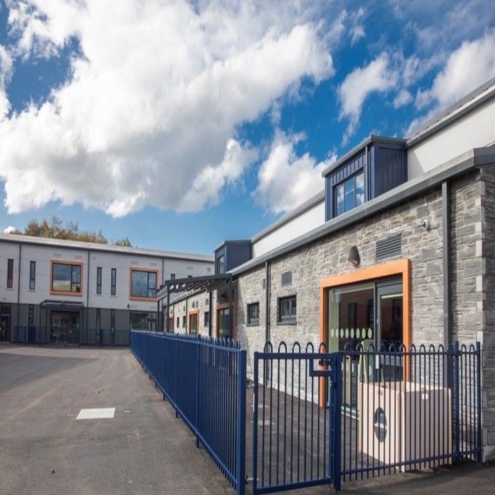 Ysgol Y Garnedd, Bangor | Kingspan GB