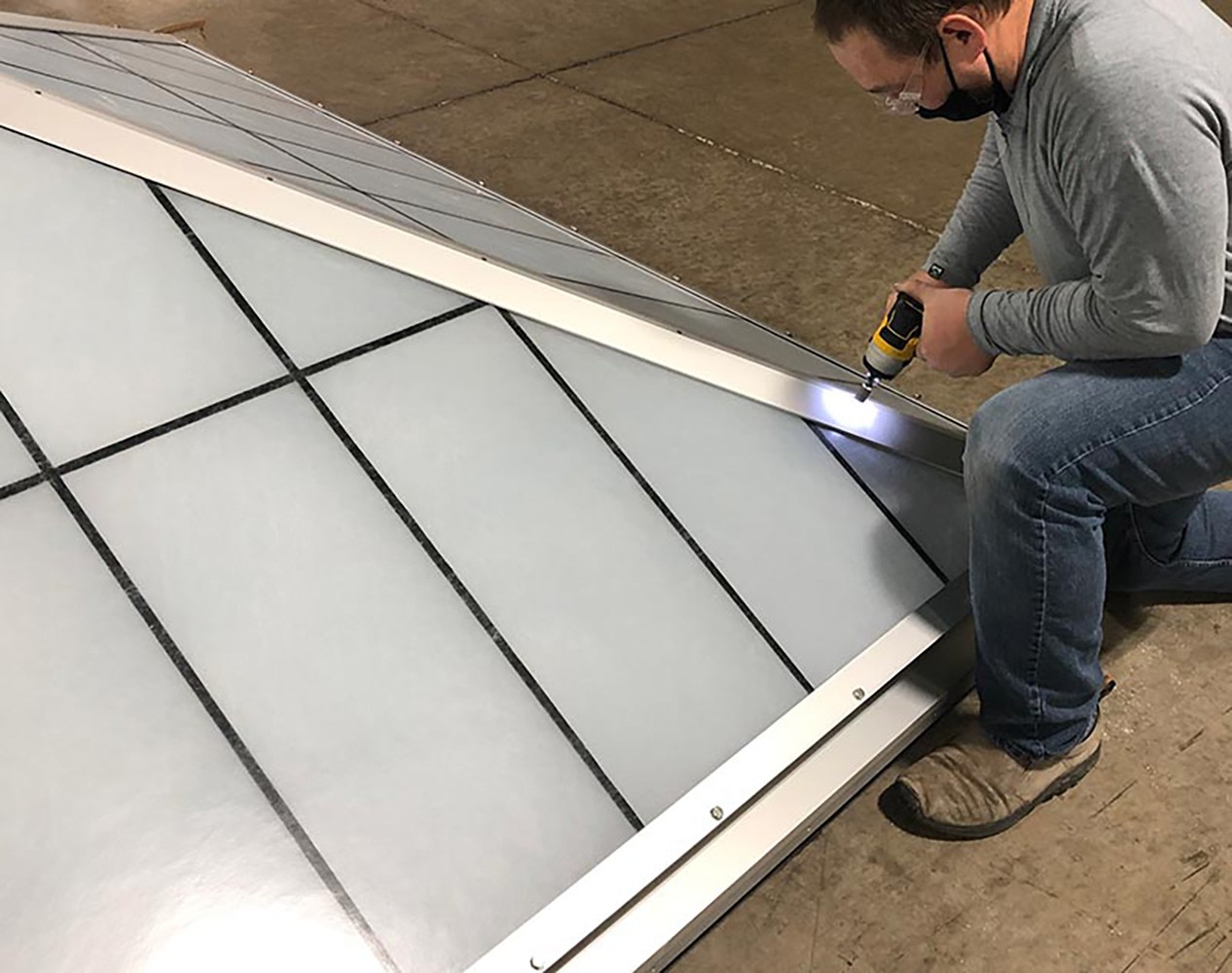 UniGrid™, GridSpan™ and Liteway™ Systems Versus the Competition ...