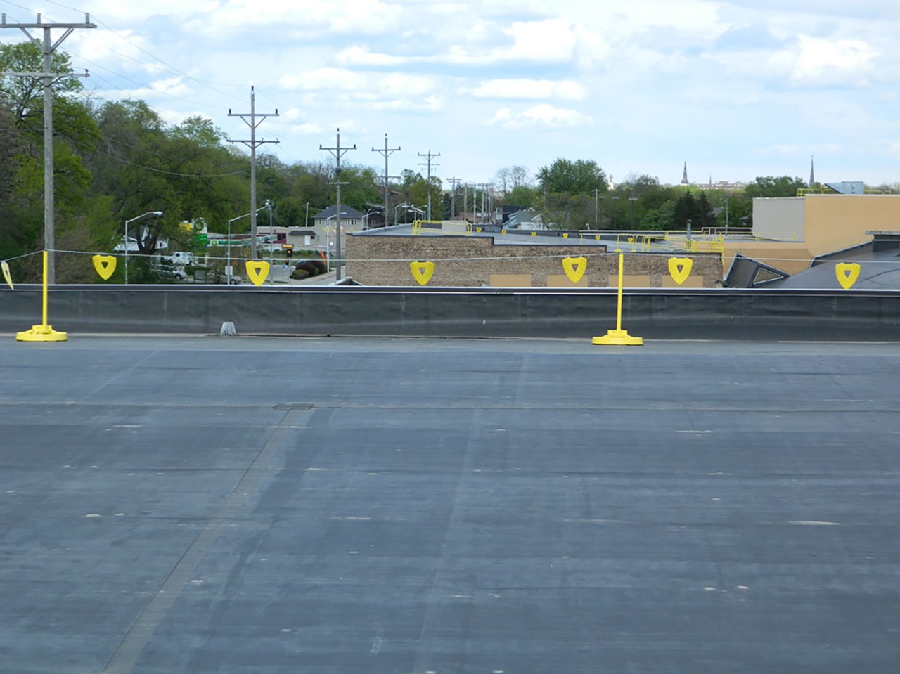 Roof Warning Line - Series 5500 | Kingspan US