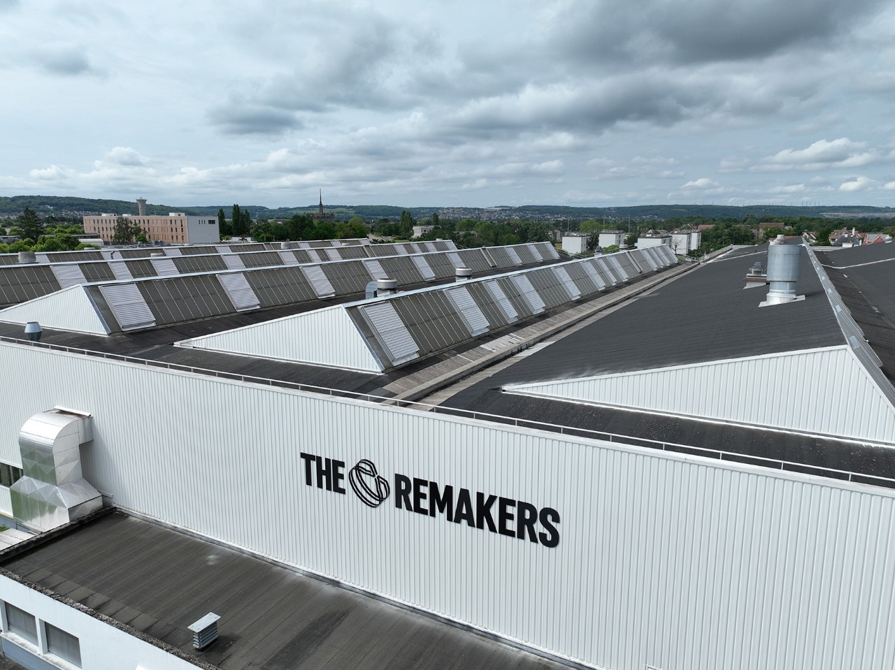 Usine Renault Flins, Aubergenville (78), France | Kingspan FR