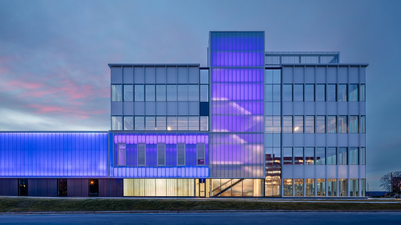 Designing for Wellness: How Daylighting Drives WELL and Fitwel ...