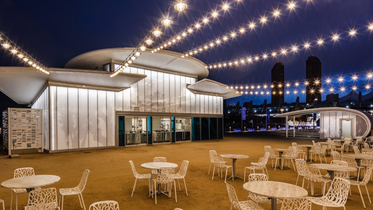 Daylighting in Modern Architectural Design: Principles, Trends and ...