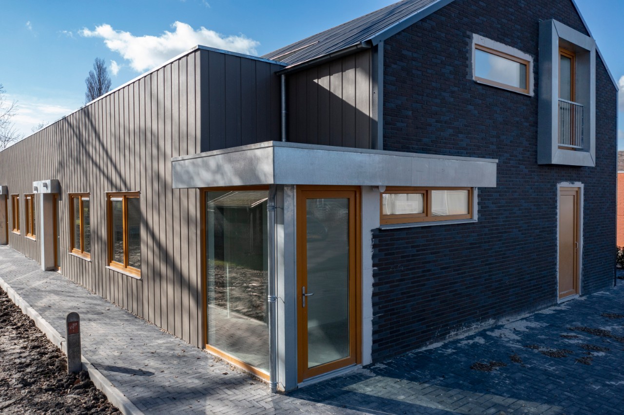 Van bedrijfspand naar vijf moderne studio's | Kingspan NL