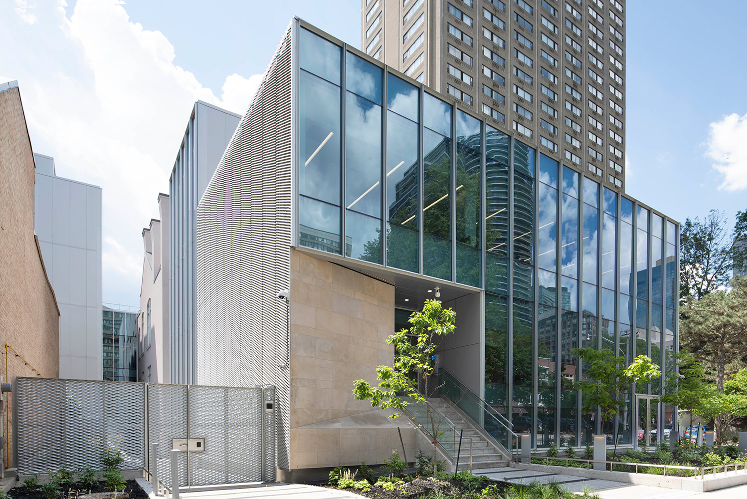 Insulated Metal Panels Prove Best in Class for College Campus Buildings ...