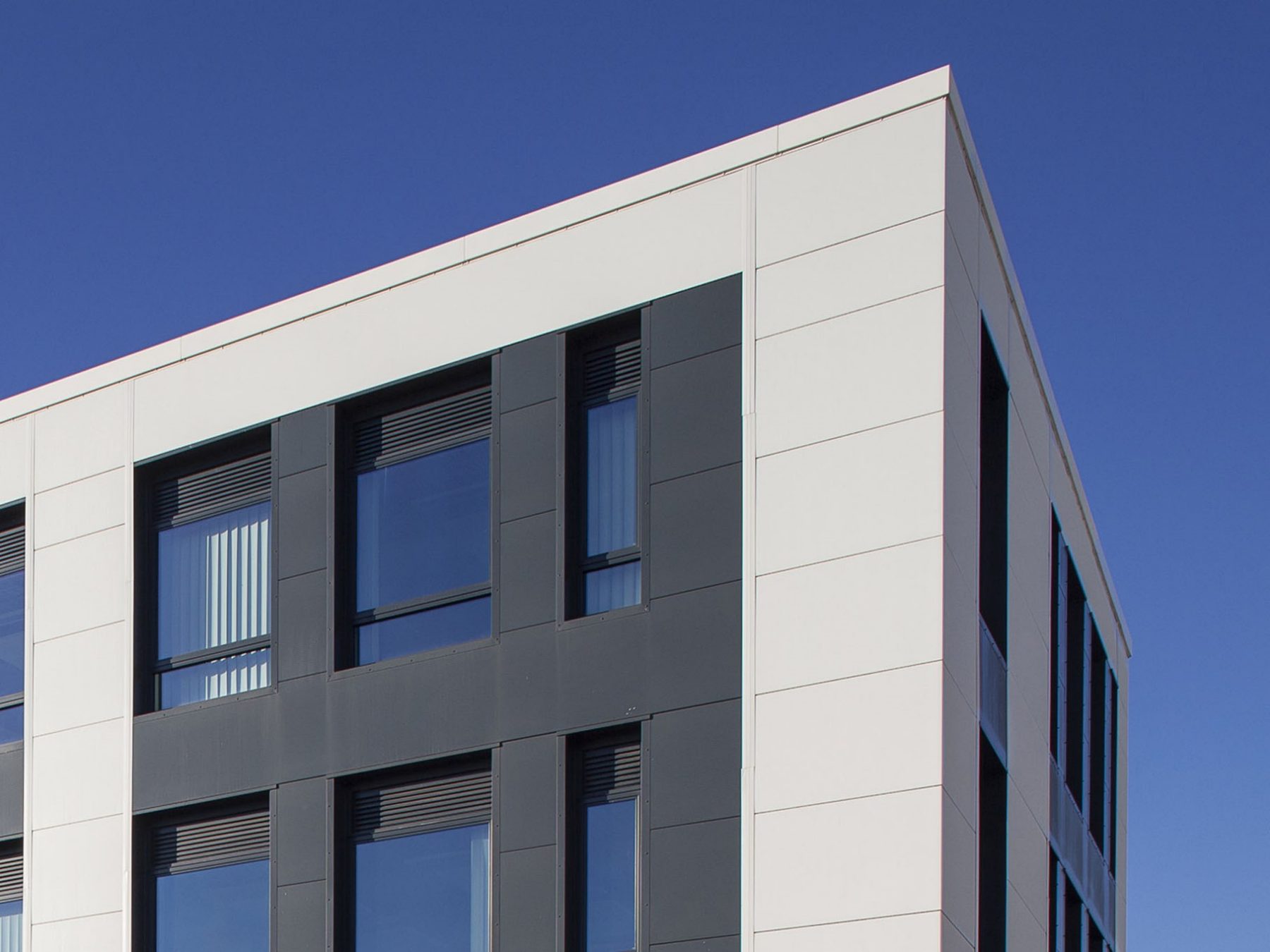 Benefits of Panelised Facade Systems | Kingspan GB