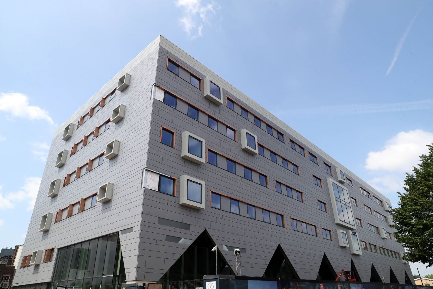 What makes Dri-Design Rainscreen Cladding different? | Kingspan IE