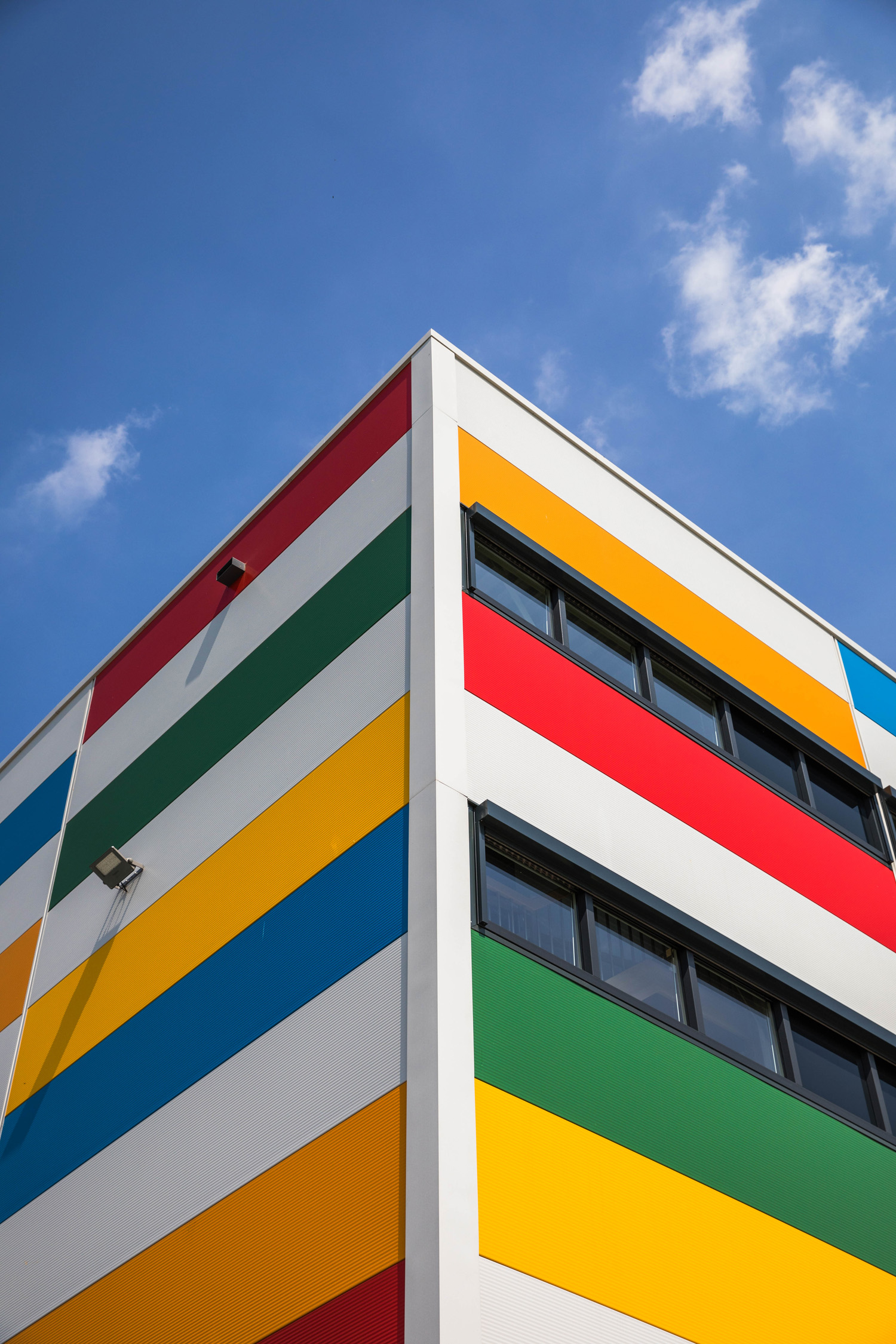 Arta culorii și a acoperirii: Paleta de posibilități Kingspan