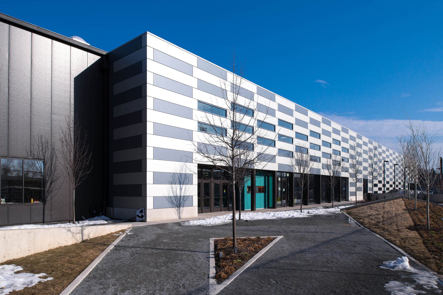 Insulated Metal Panels are Top of the Class for School Construction | Kingspan US