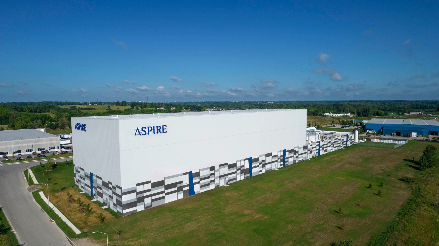 Insulated Metal Panels: Large Scale Benefits for Large Scale Projects ...